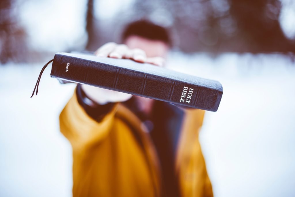 Lead a life worthy of the Lord : Free Gift From God